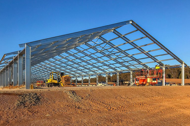 Livestock buildings from a pro - Big Dutchman